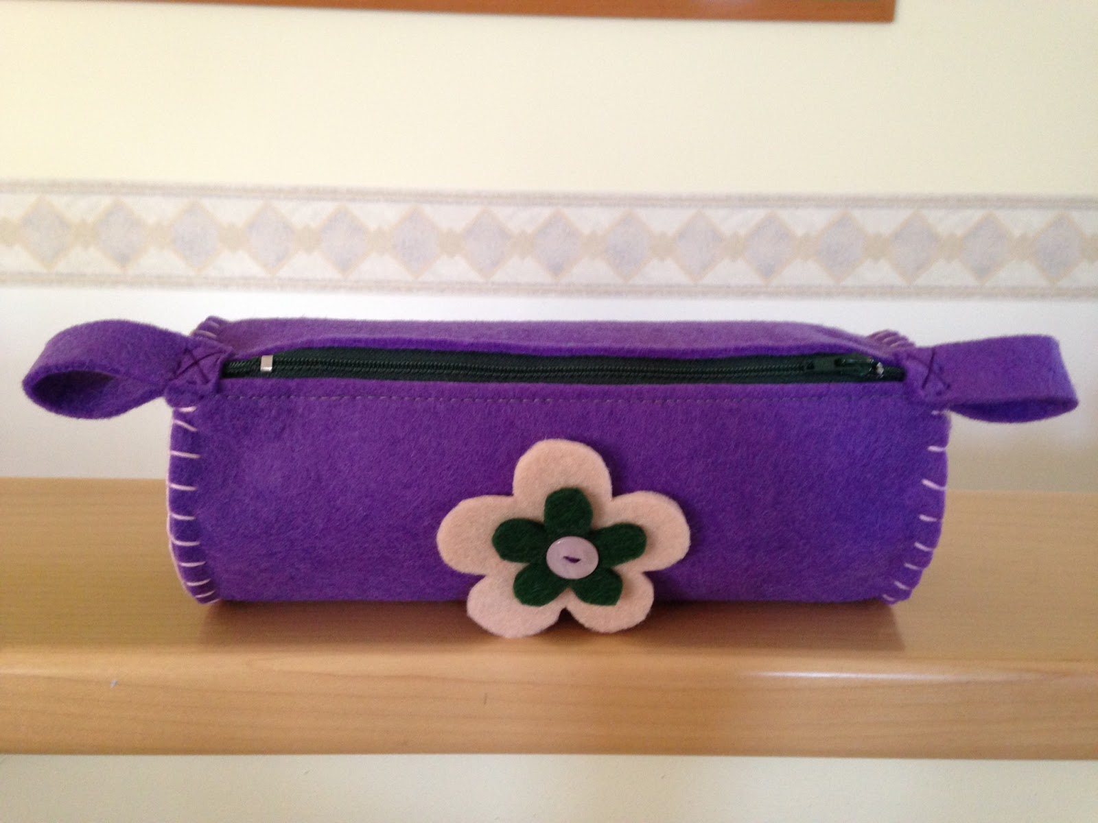 LE CREAZIONI DI RENATA: ASTUCCI, BUSTINE, PORTATRUCCHI